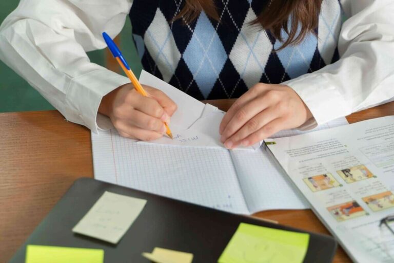 Soft skills vs. Hard skills: qué son y ejemplos | Twenix Soft skills vs. Hard skills: qué son y ejemplos | Twenix